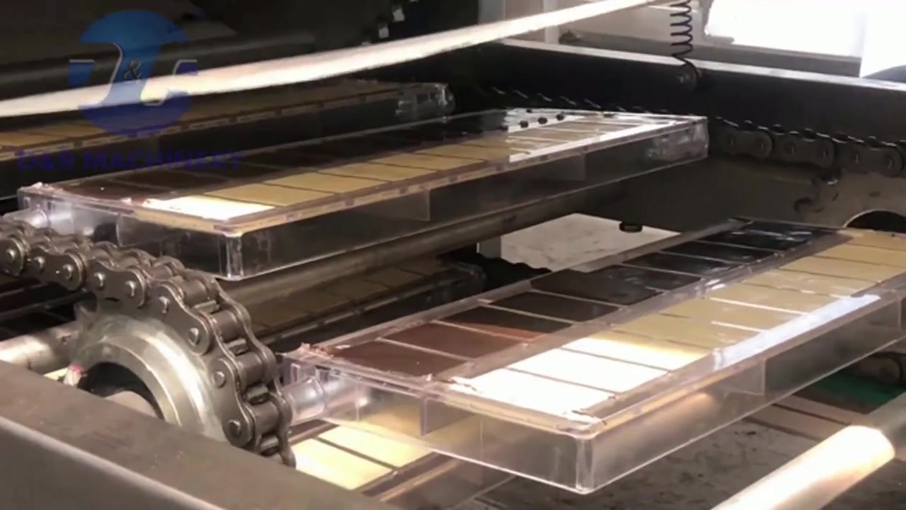 Chocolate production line demoulding
