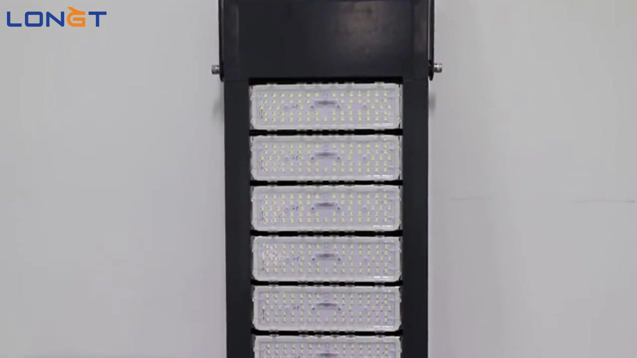 LONGT | Smart Lighting Poles With Decorative Shapes